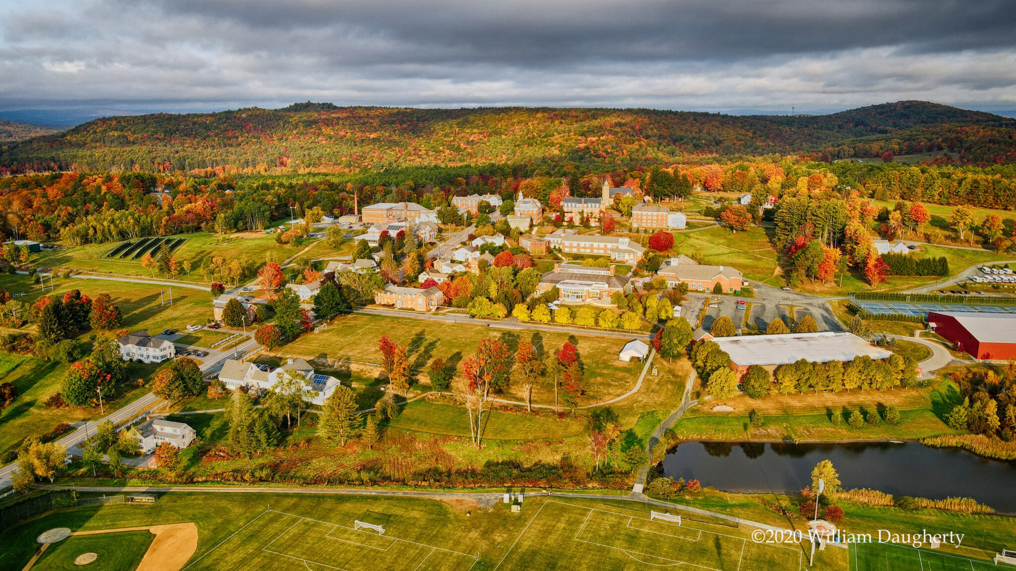 Throwback Monday: Kimball Union Academy early autumn morning- Meriden ...