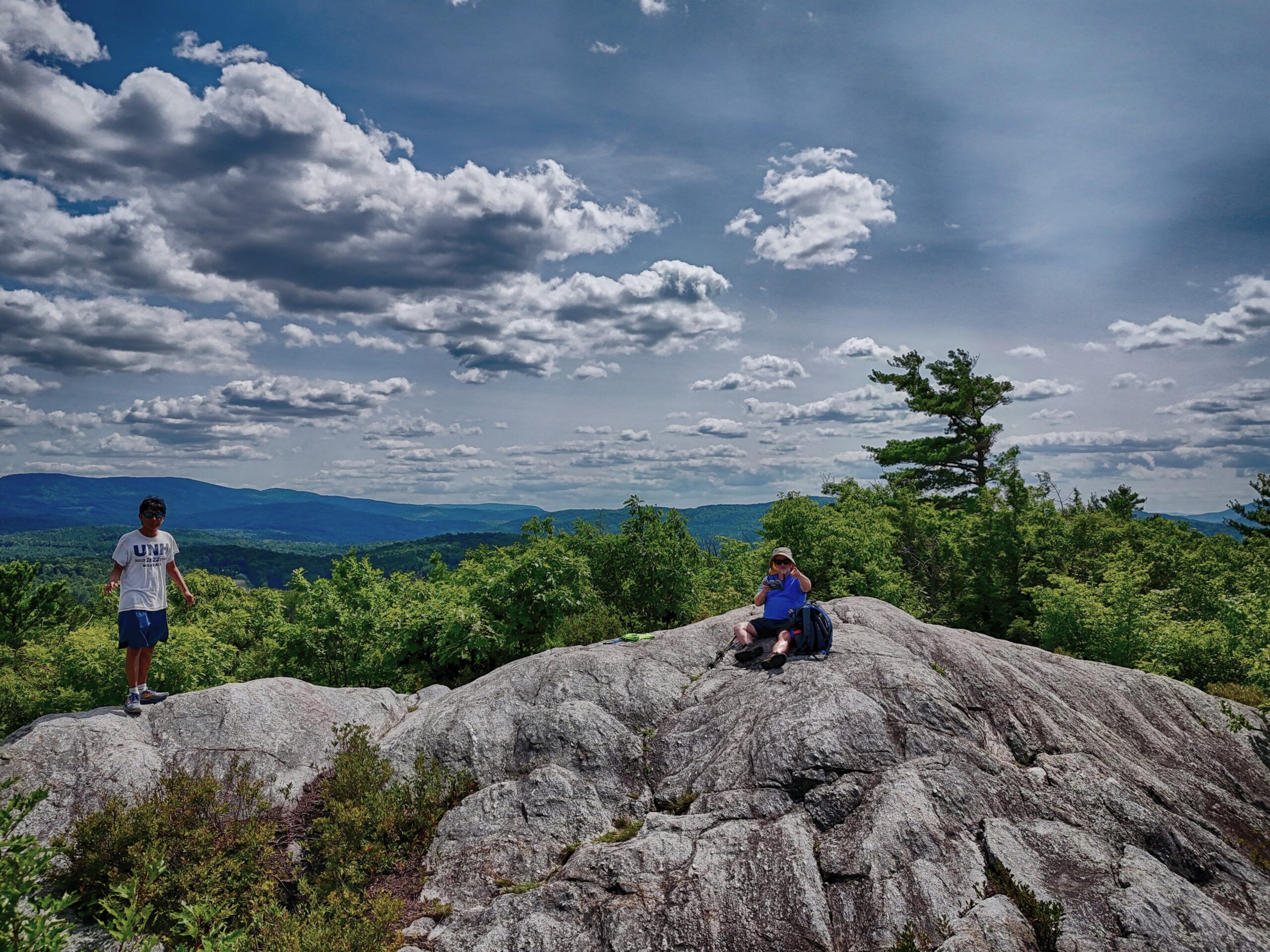 Short video from the summit of French's Ledges. Plainfield, New ...