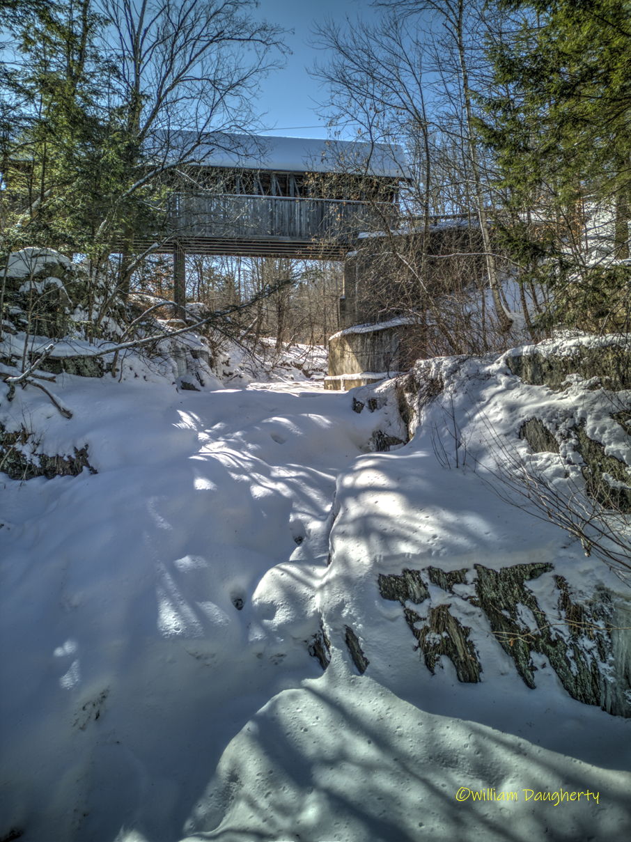 Meriden Covered Bridge over the frozen Blood's Brook. Plainfield, New ...